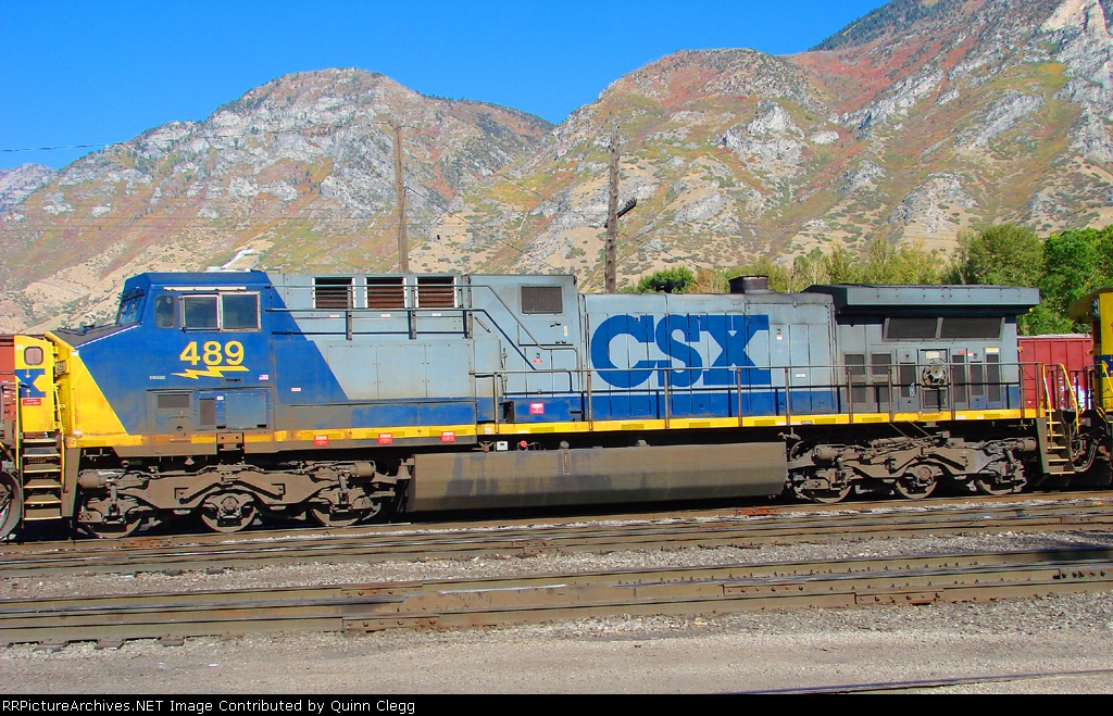 CSX 489 PROVO.UTAH OCTOBER 15,2010.